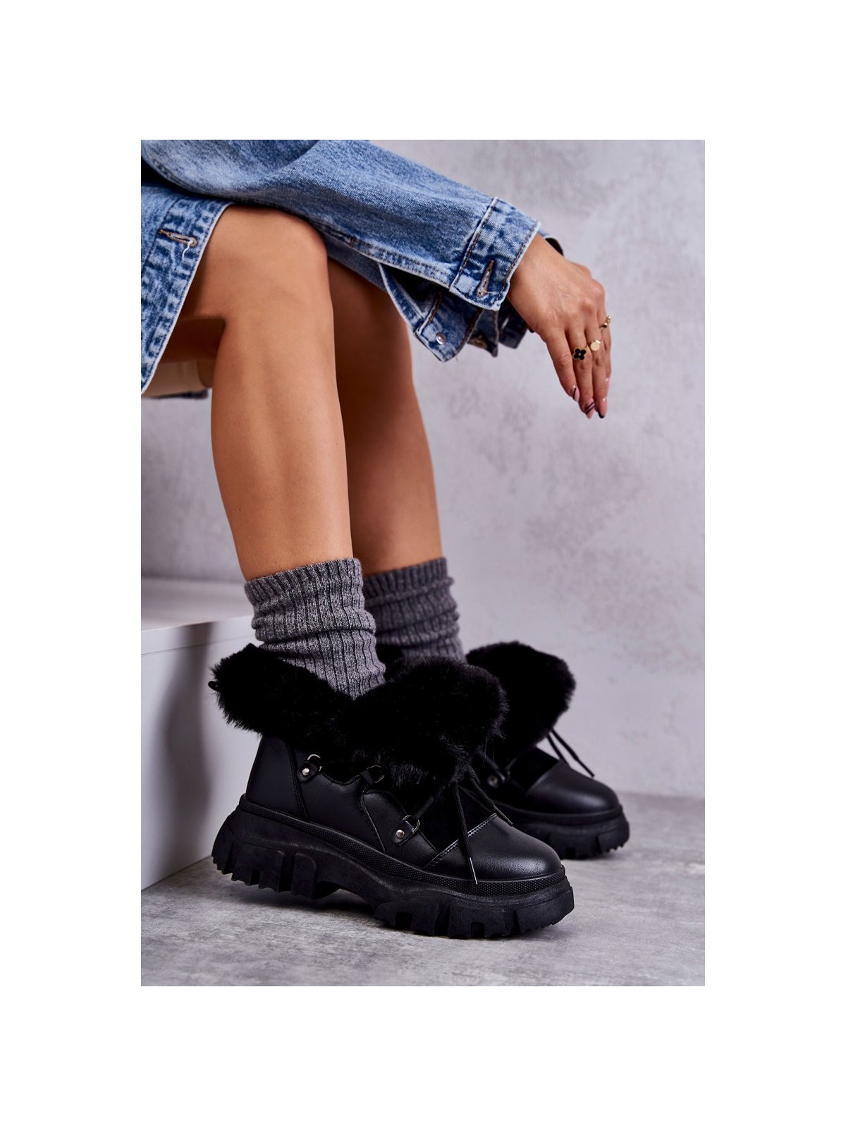 Šilti batai Trappers Black Charles