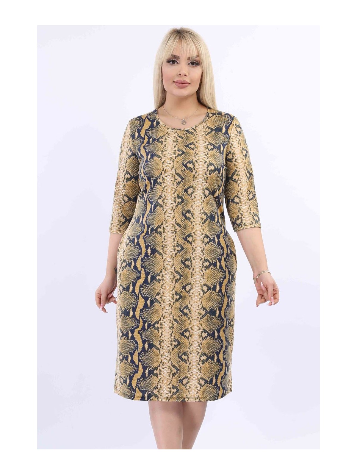 Geltona gyvatės odos rašto suknelė